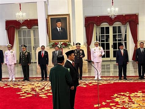 Resufle Kabinet Jokowi Resmi Lantik Amran Sulaiman Jadi Menteri