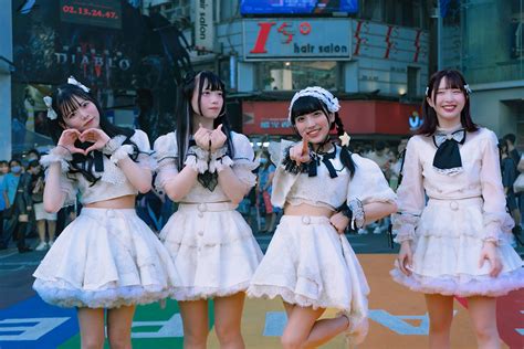 君に胸キュンローカルアイドル on Behance