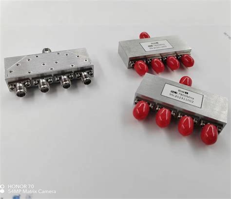 Microwave Passive Device Rf 7900mhz Splitter Directional Coupler And