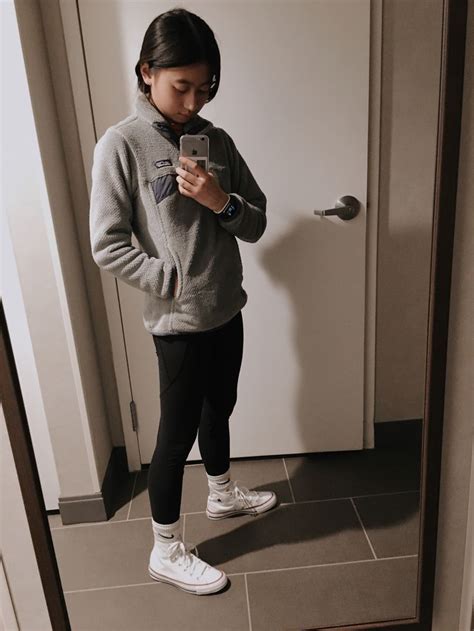 How To Wear High Top Converse With Leggings Shoe Effect