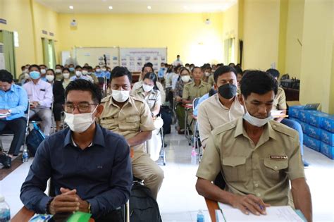 លោក ម៉ាង ស៊ីណេត៖ អញ្ជើញបើកវគ្គបណ្ដុះបណ្ដាលតម្រង់ទិសសម្រាប់ក្រុមប្រឹក្សាឃុំ