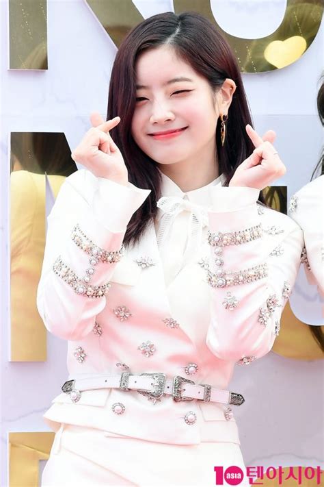 Ten Photo 트와이스 다현 귀여움은 나의 것 텐아시아