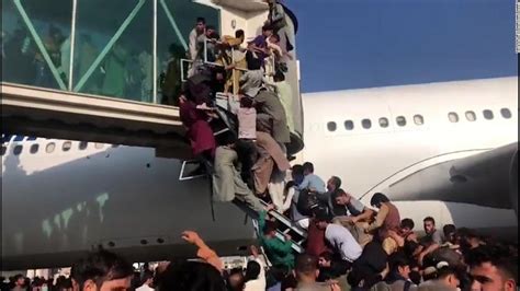 Chaos And Gunfire At Kabul Airport As Taliban Take Over The City Cnn