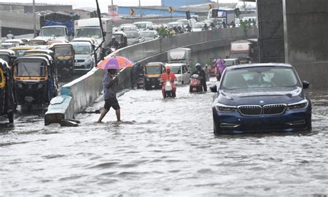 Mumbai Weather Update Imd Issues Red Alert For Mumbai