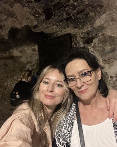 Ce Relatie Avea Laura Cosoi Cu Mama Ei Qbebe Ro