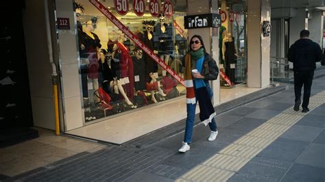 Annual Inflation Rises To Near 62 Percent Latest News