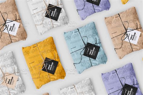 موکاپ کاغذ کادو بسته‌بندی شده از نمای بالا Wrapping Paper Mockup کد