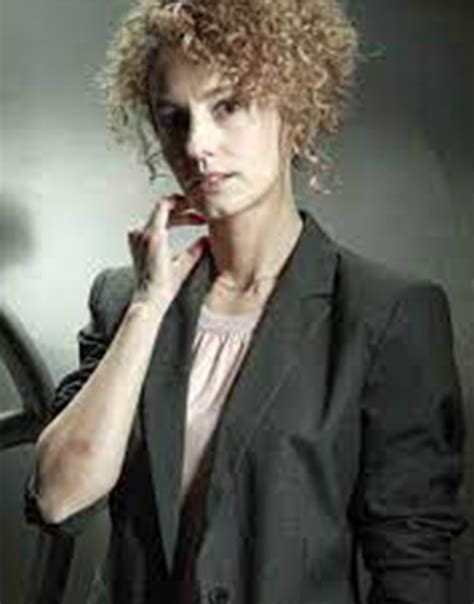 Money Heist S05 Esther Acebo Blazer Mónica Gaztambide Grey Blazer