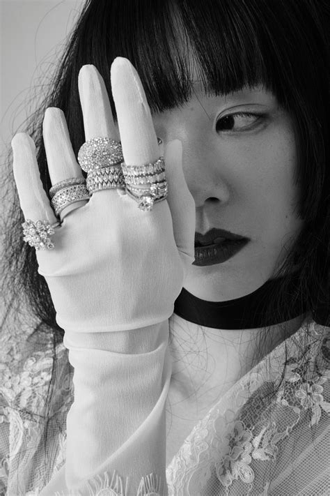 Bridal Dress Trends Return To Tradition With Classism Styles Photos