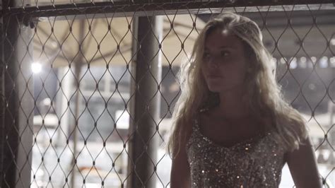 לירן דנינו יש ימים קליפ רשמי Youtube