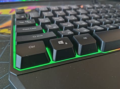 Обзор полноразмерной игровой клавиатуры Hiper KGM4X Rage с RGB ...