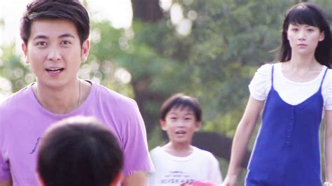 出轨丈夫难以忘记妻子，立马跑去挽留妻子，丈夫的决心让妻子原谅！🐢chinesedrama 愛情 中國電視劇 Movie 電影