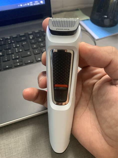 Aparador De Pelos Philips Multigroom Em Bivolt MG Branco Preto Aparadores De