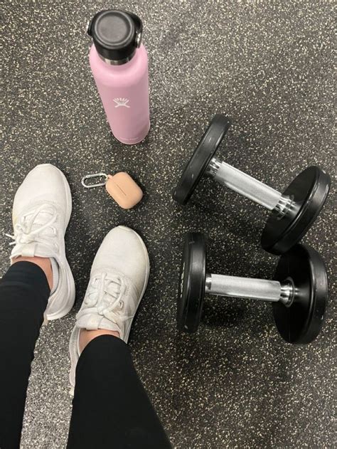 Pin De 𝒮 En Aesthetics Entrenamiento Fotos Motivacion Para Hacer Ejercicio Inspiración
