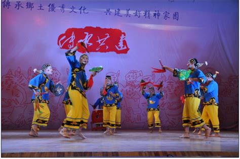 温岭市非物质文化遗产进校园暨文化遗产日展演活动在职技校举办