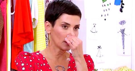 Cristina Cordula Jeune Avec Les Cheveux Longs Une Ancienne Photo