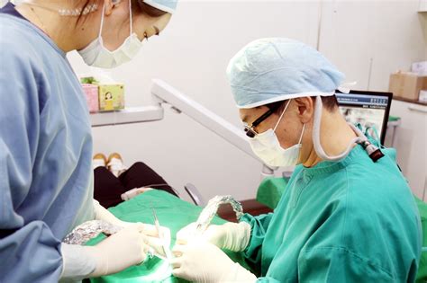 어금니 발치 후 임플란트를 해야 하는 이유