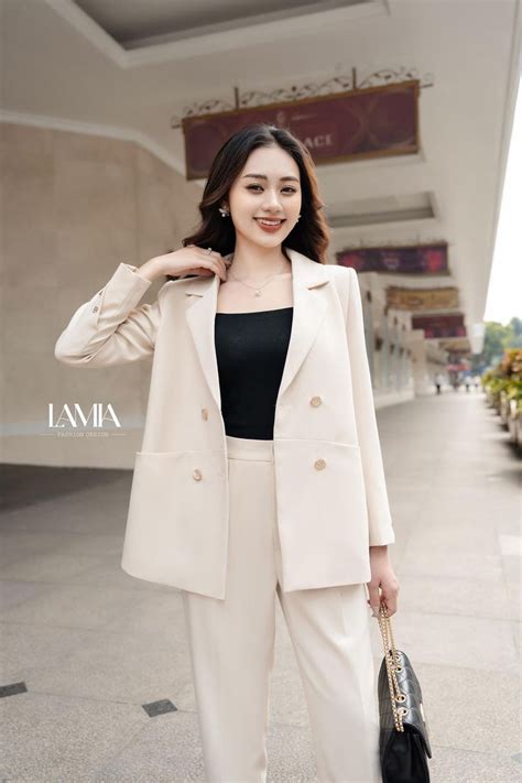 Pin By V On Fashion Clothes Korean Style Stylish Work Outfits