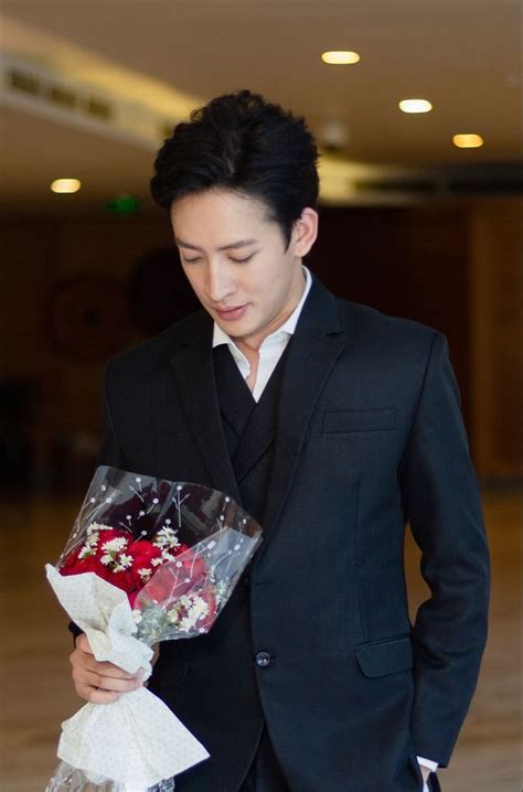 Pin By Min Thway Khant On Min Thway Khant Traditional Dresses Traditional Dresses Designs