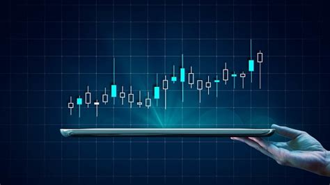 그래프의 성장과 비즈니스에서 차트의 긍정적 인 지표의 증가 손에 태블릿 3차원 형태에 대한 스톡 사진 및 기타 이미지 3차원 형태 가격 개념 Istock