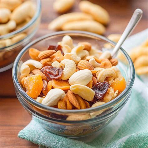 Tropical Trail Mix Recipe For Sunny Adventures Worth Pinning