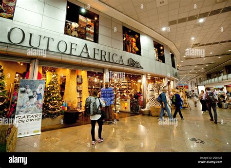 Aus Afrika Geschenk Shop In Der Abflughalle Ortambo International