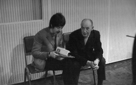 Wondering Wanderer Paul Mccartney With His Father Jim During The Sgt