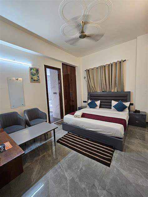 Treebo Royal Grandㅣ데이오프