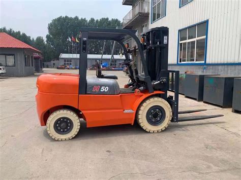 Buy Small 5 Ton Diesel Forklift Price