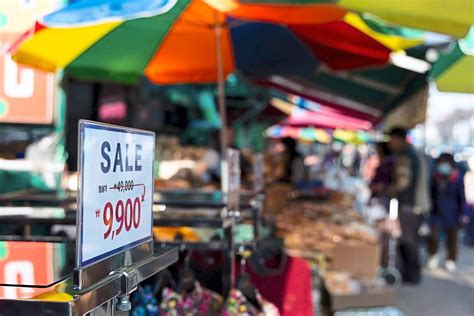 South Koreas Economic Challenges And The Imminent Election The Star