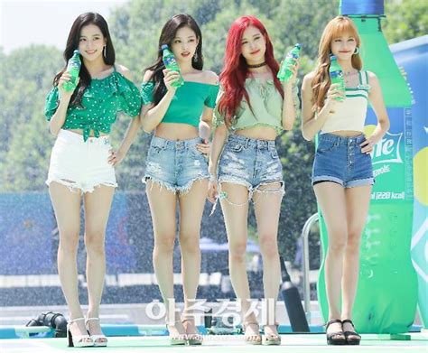 포토 스프라이트 블랙핑크와 함께 워터밤 At 스프라이트 아일랜드 행사 진행 아주경제