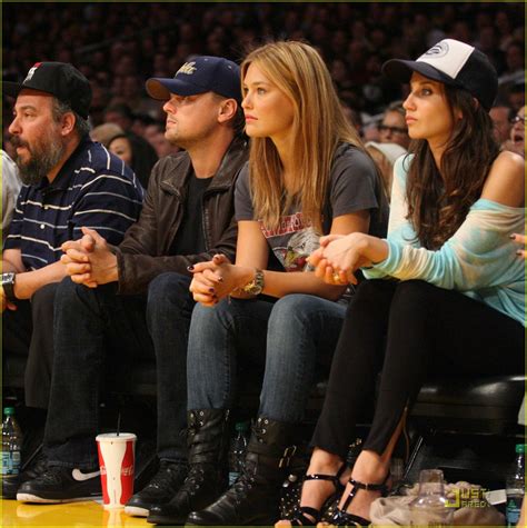 Full Sized Photo Of Leonardo Dicaprio Bar Refaeli Lakers Lovers 05