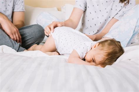 Página Filho Dormindo Imagens Download Grátis no Freepik