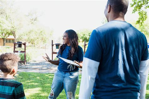 Programa De Voluntariado Jovem Agora Nós Abre Candidaturas Para