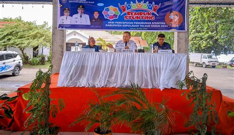 PEMKAB TALAUD MENGGELAR KEGIATAN REMBUK STUNTING Pemerintah Kabupaten