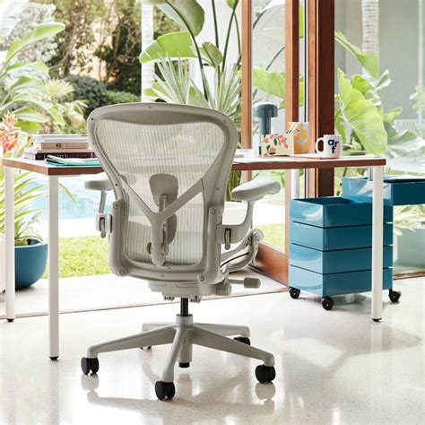 Contact Us Herman Miller Store