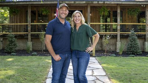 ‘fixer To Fabulous Jenny And Dave Marrs Reveal How Theyre Keeping Hgtv