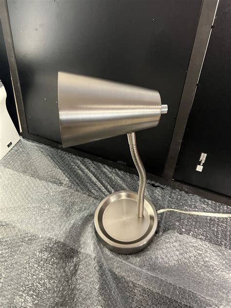 Intertek Desk Lamp With Bulb Works Great And Looks Great Ebay