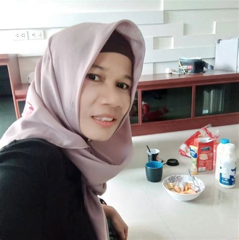 บ้านเราสตอรี่ ขนมตะลุ่มใบเตย สังขยาหน้าเนียนมาก ขนมถ้วยหน้าสังขยา