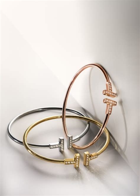 蒂芙尼携手蒂芙尼T系列代言人Angelababy杨颖呈献全新广告大片图 新品资讯 时装 太平洋时尚网