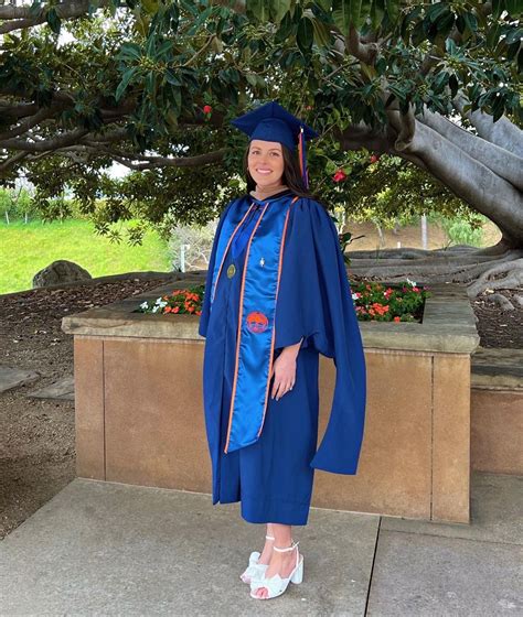 i m thrilled to share that i ve earned a master of science in management and leadership from