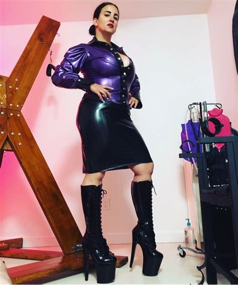 Mistress Xena Accepting Sessions In Manhattan Dickie Virgin