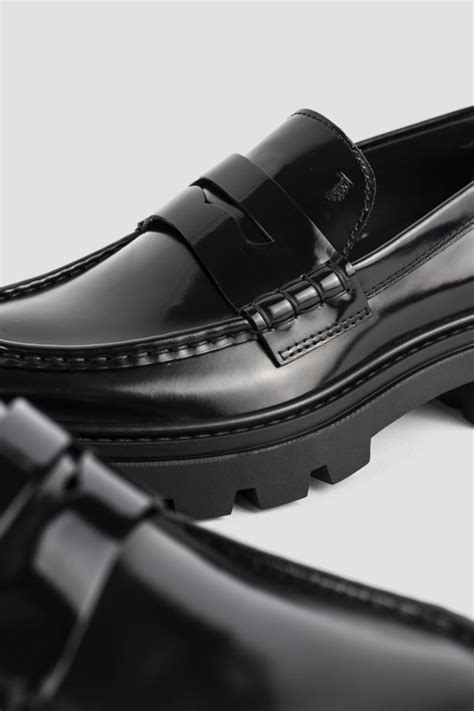 Tods Mocassin Noir Semelle Cranté