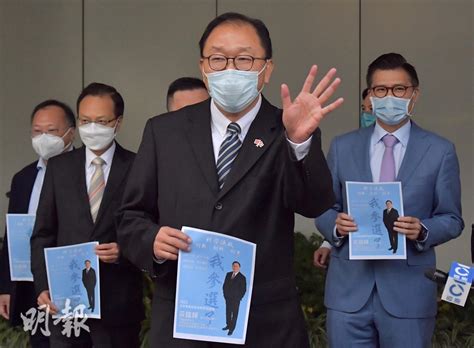 兩人報名參與立法會選委界別補選 黃錦輝否認獲「開綠燈」 黃梓謙稱「不知道什麼叫綠燈」 1626 20221109 港聞 即時