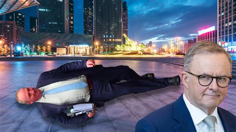 Barnaby Joyce Enjoys A Grounded Evening