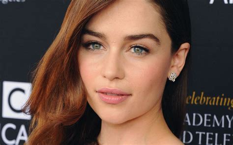Jack Huston Ed Emilia Clarke Protagonisti In Above Suspicion