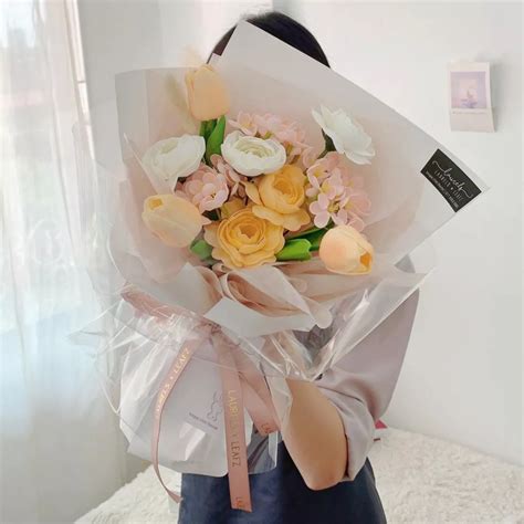 Qixi Mila Soap Flower Bouquet Laurels And Leafzs Flower On