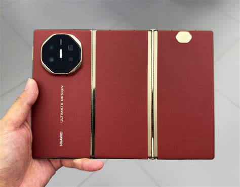 华为 Mate Xt：新发布的创新型可折叠智能手机已展示上手视频 Notebookcheck News