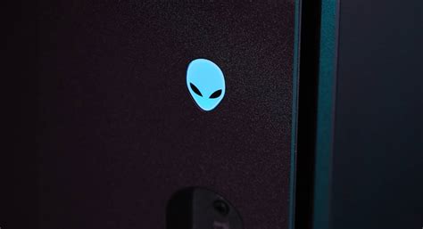 Alienware Revamps Its Aurora Desktop Gaming PC Pickr