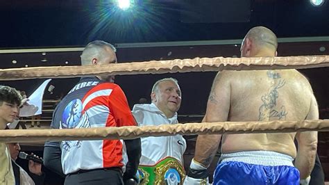 Benito Eufemia Gana Su Ultimo Combate